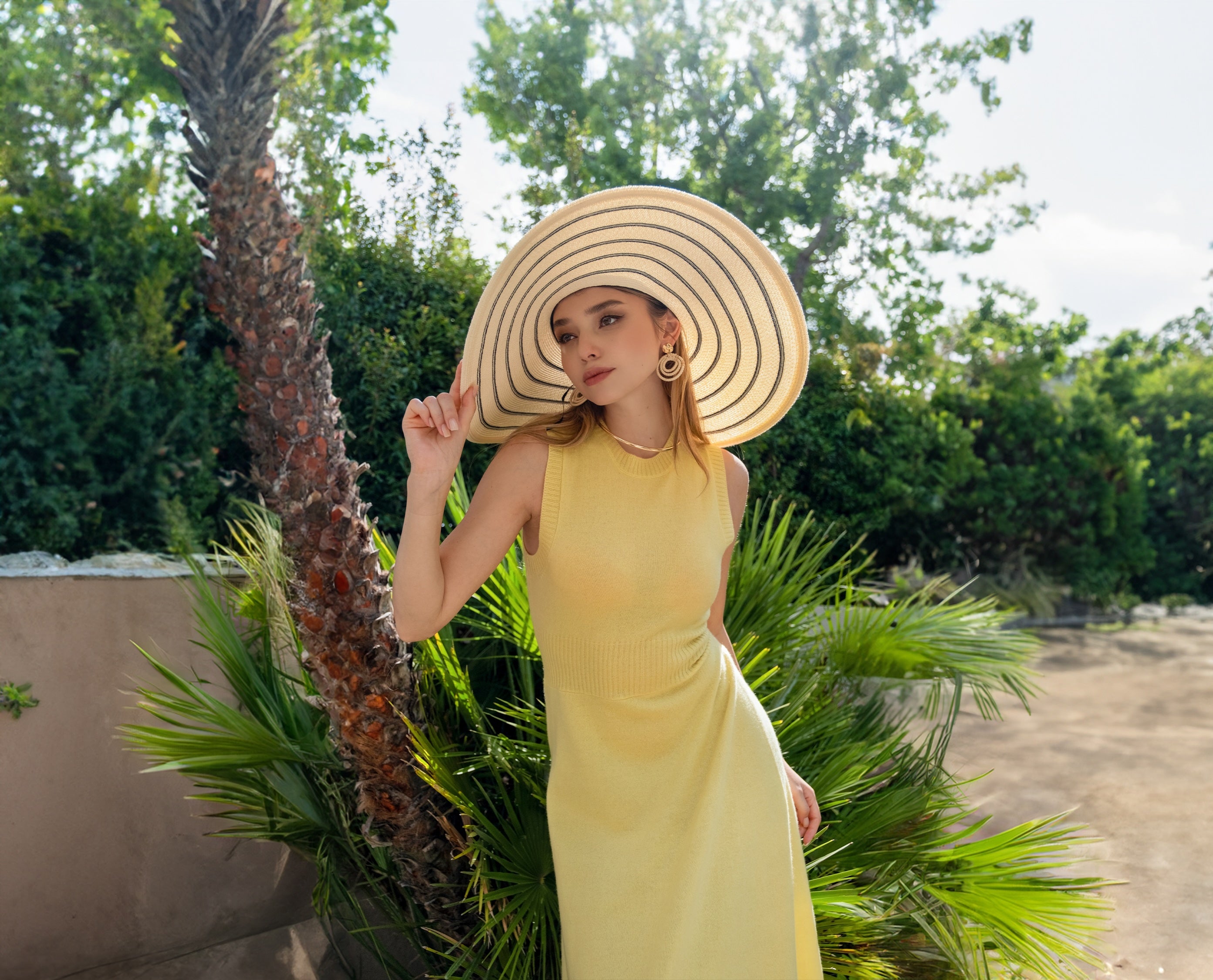 Spotlight on Cashmere: Experience the Luxury of Our Premier Collection ...
